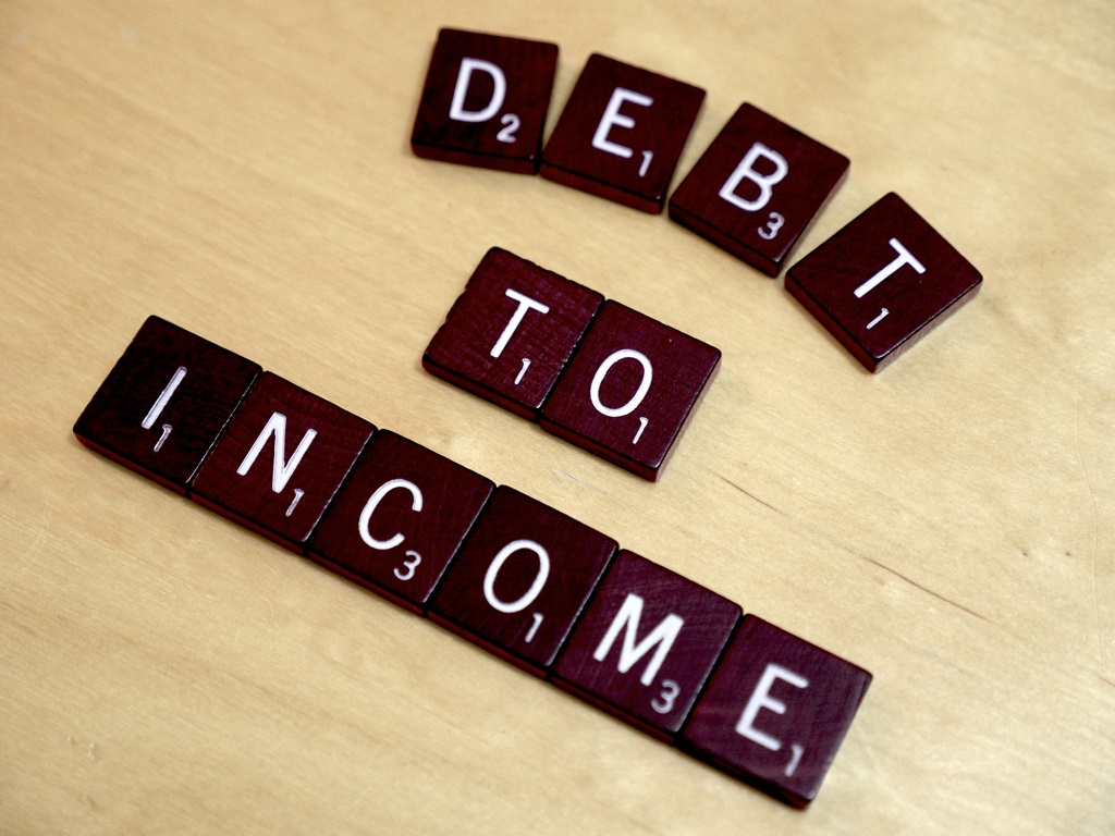 Home Mortgages What Is A Debt to Income Ratio 
